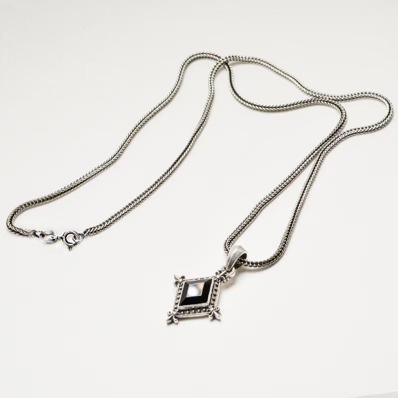 Medieval Rhombus Pendant Necklace – XY ELEMENT