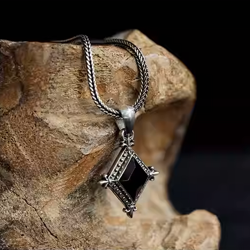 Medieval Rhombus Pendant Necklace – XY ELEMENT